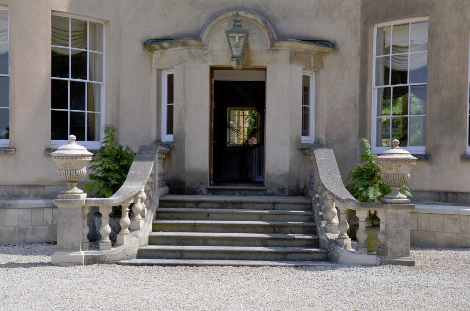 The Finial Urn on Neo-Classical Plinth | Heritage Handmade Garden ...
