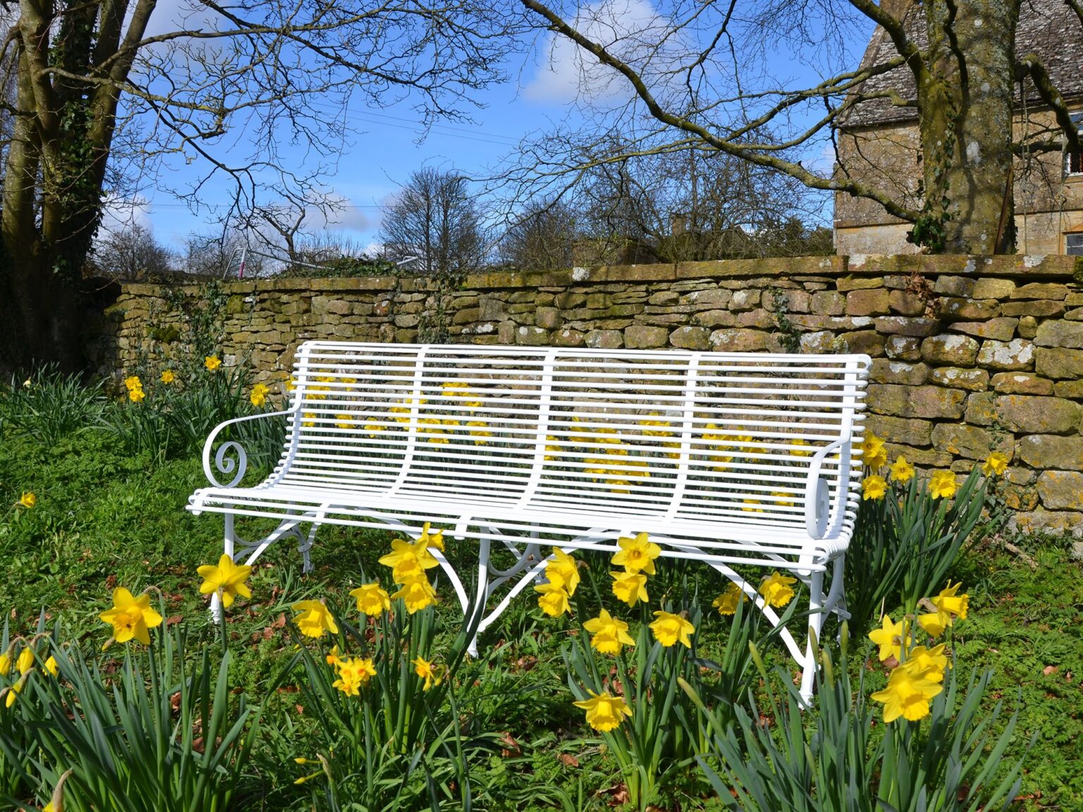 The Large Straight Ladderback Garden Seat | Heritage Handmade Garden ...