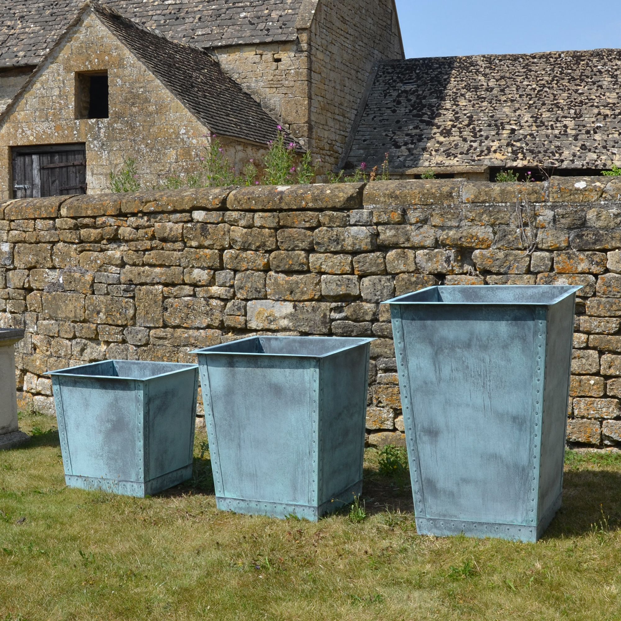 The Square Terrace Copper Garden Planter Flat Edge - Small | Heritage ...