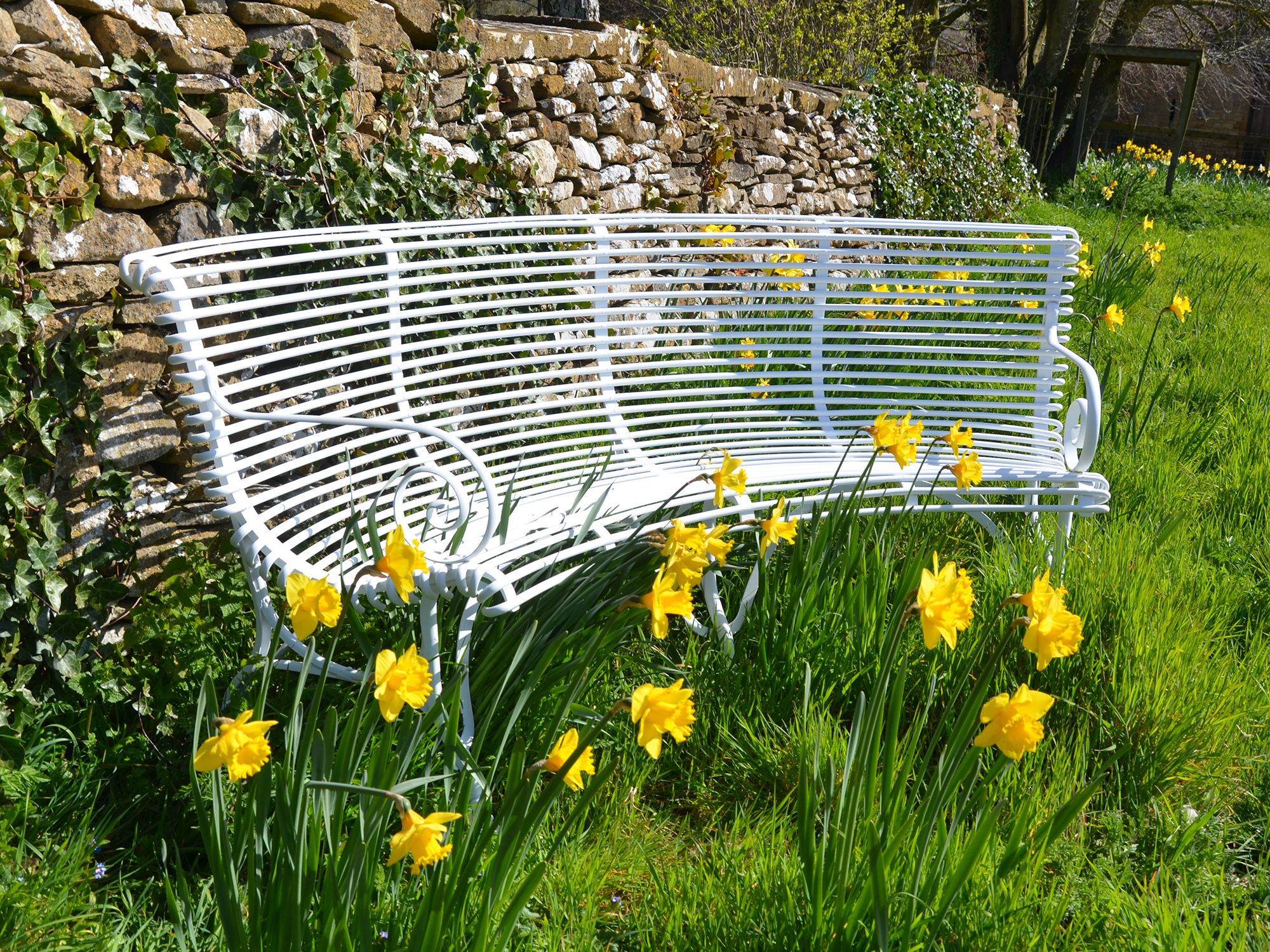 The Semi-Circular Ladderback Garden Seat | Heritage Handmade Garden ...
