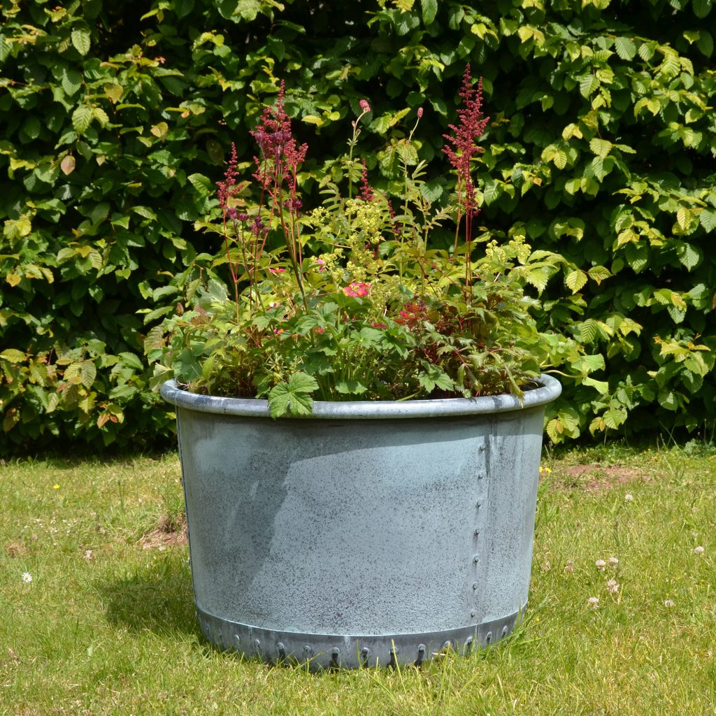 The Circular Copper Garden Planter Rolled Edge - Medium | Heritage ...