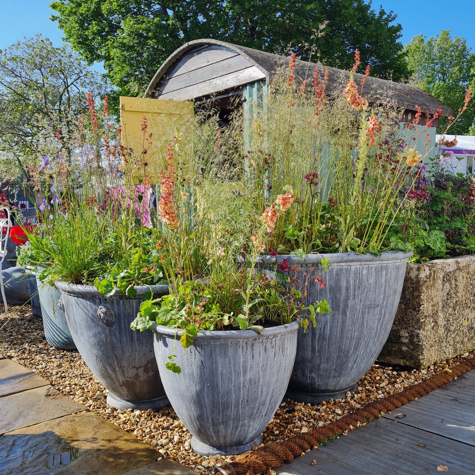 The Townhouse Lead Garden Planter - Large | Heritage Handmade Garden ...