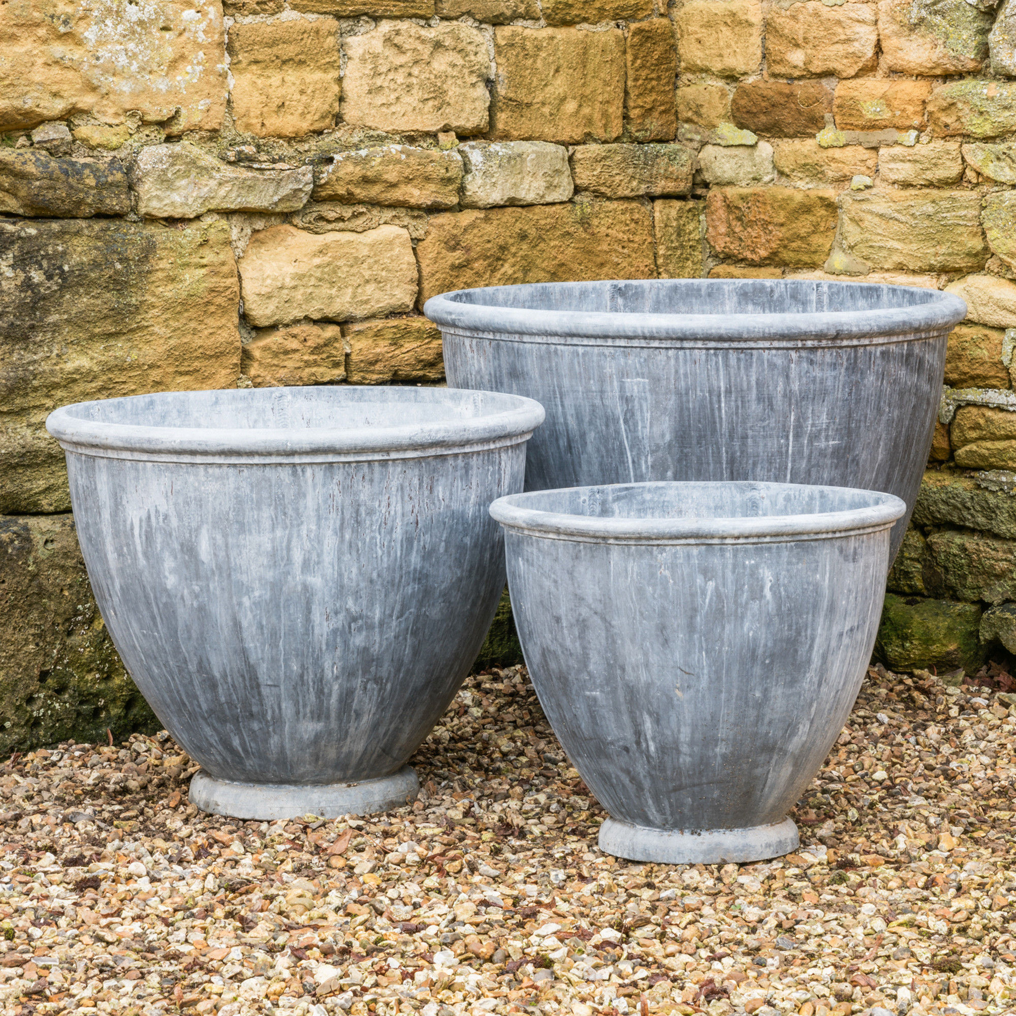 The Townhouse Lead Garden Planter with Lion Masks - Large | Heritage ...