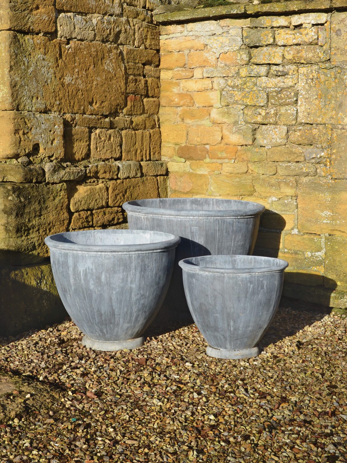 The Townhouse Lead Garden Planter - Small | Heritage Handmade Garden ...